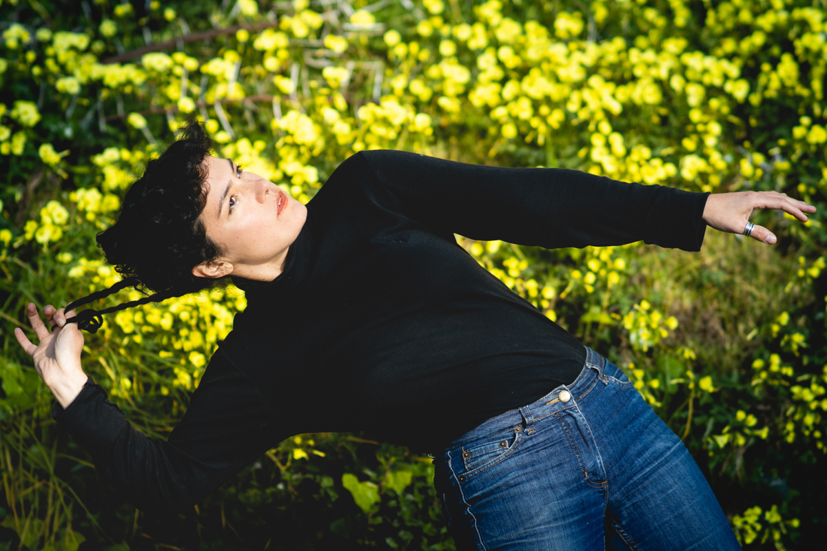 Mora Lucay se presenta en Valparaíso junto a cantante brasileña ÀIYÉ y ...